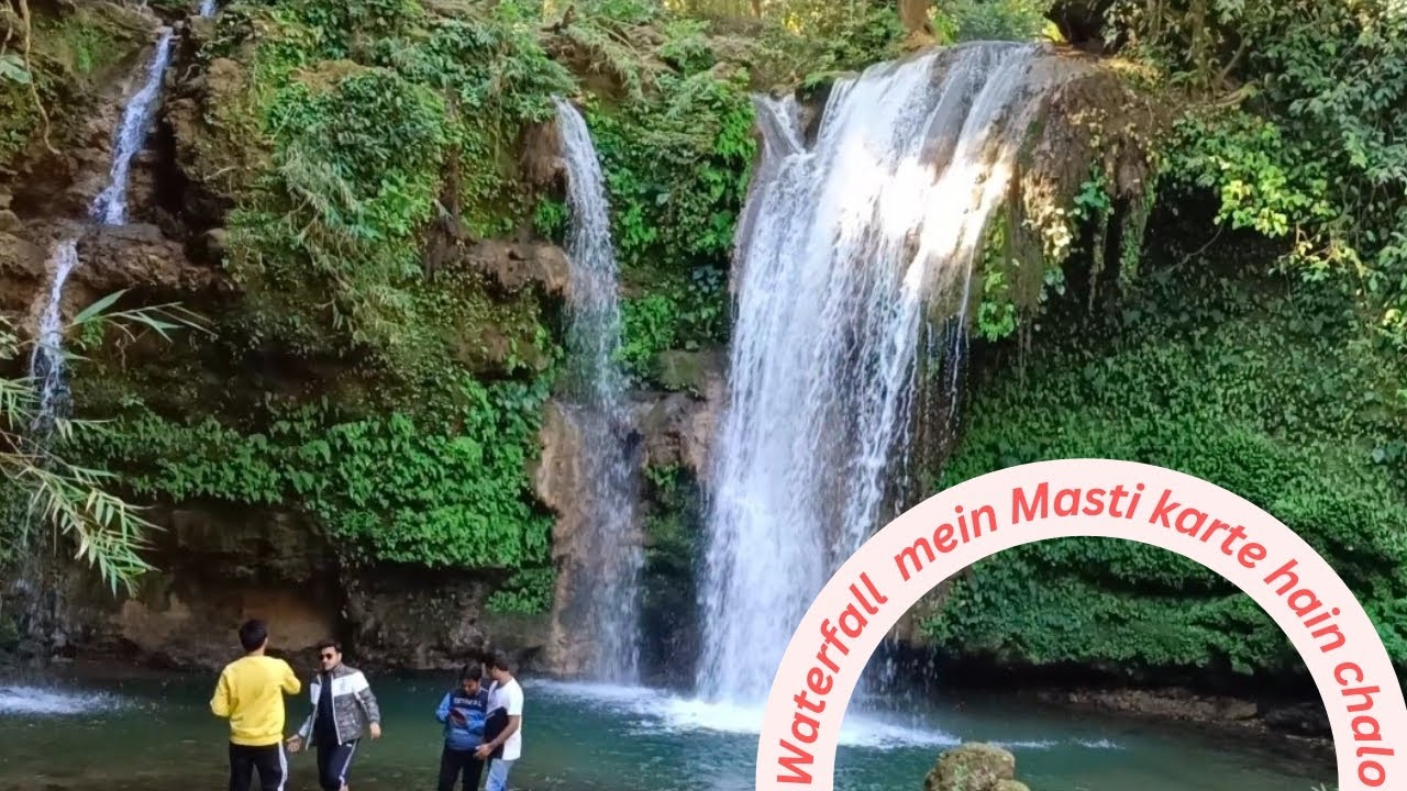Waterfall in Corbett park|| jharane ka Pani ekadam kanch ki tarah saaf ...