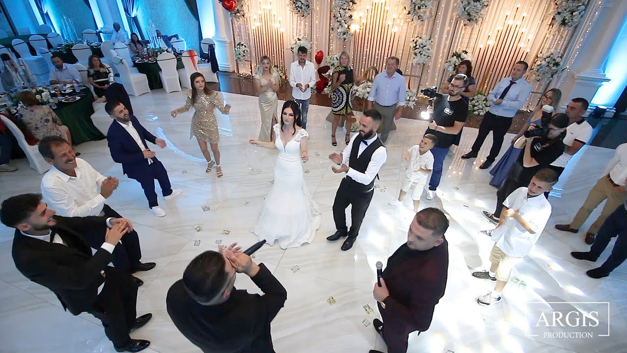 Dasma Emiliano & Adela (Shoqeria, Live Ergys Hyka, Kleandro Harrunaj ...