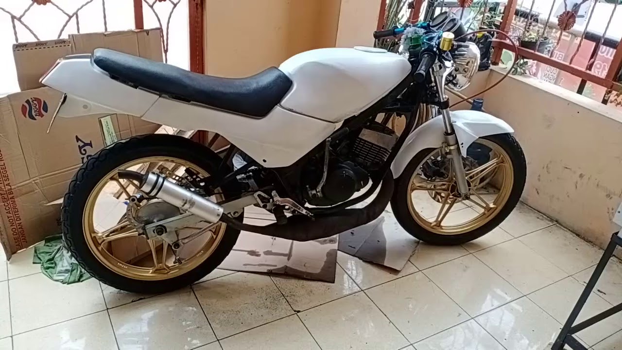 Suzuki RGR 150 knalpot cring - YouTube