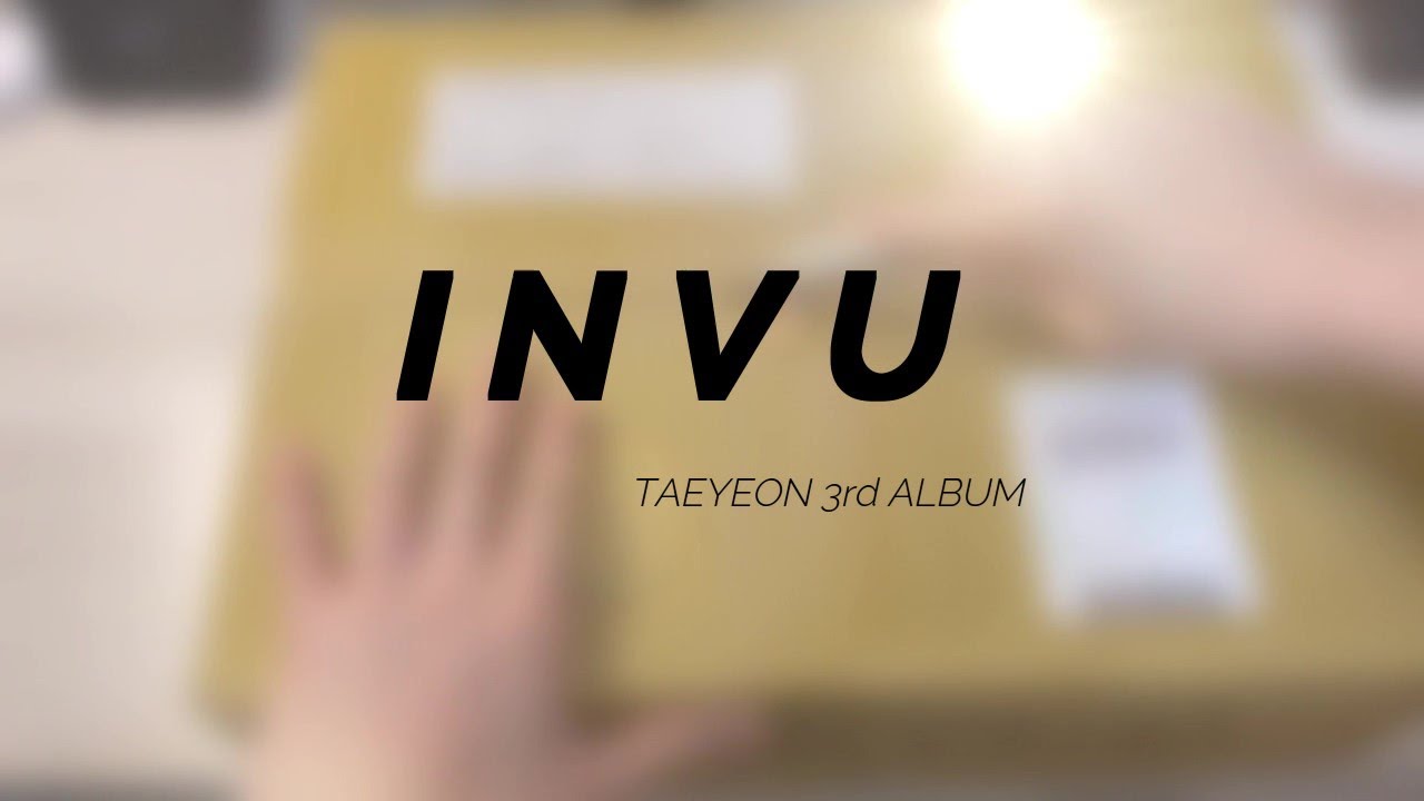 TAEYEON INVU 3RD ALBUM UNBOXING 太妍第三張正規專輯 開箱紀錄之究竟是抽到精靈王還是愛犬ZERO小卡?! 小卡放 ...