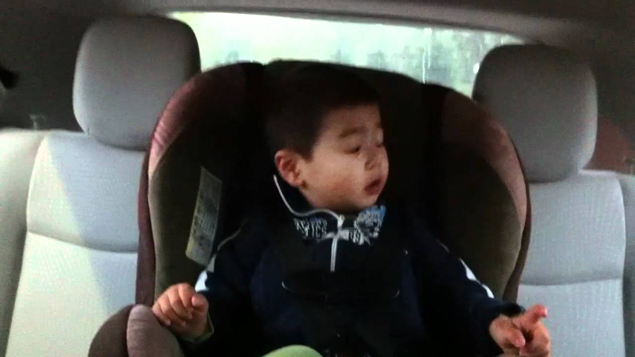 Winston Singing in the Car - YouTube