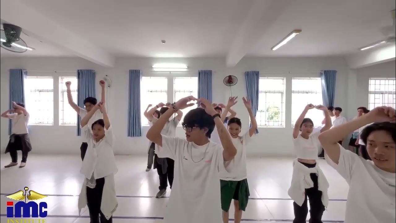 Môn thể chất của học sinh Trường Trung cấp Thông Tin - Truyền thông TP.HCM (IMC) - YouTube