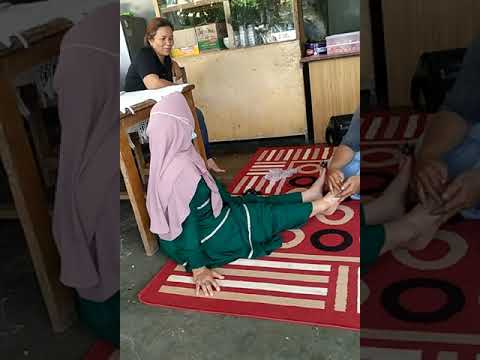 MENGOBATI MATA PASIEN YANG JELENG SEBELAH AKIBAT KECELAKAAN