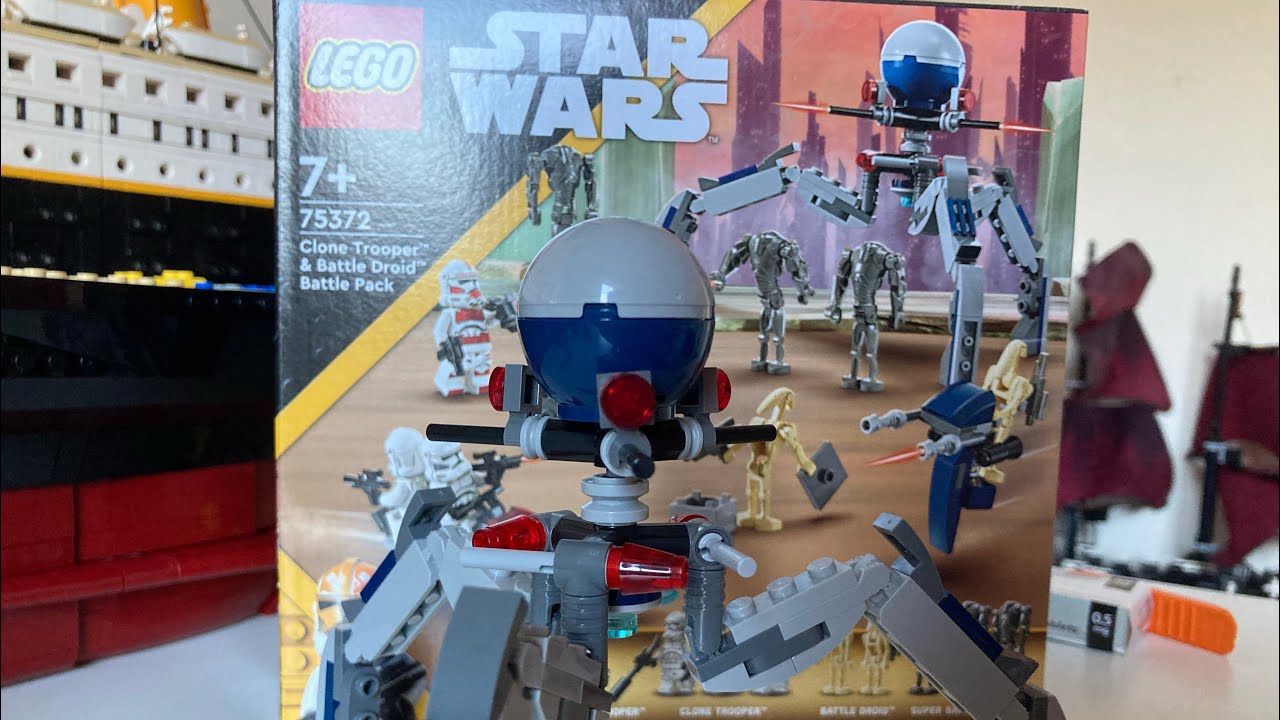 The new Lego battlepack Timelapse - YouTube