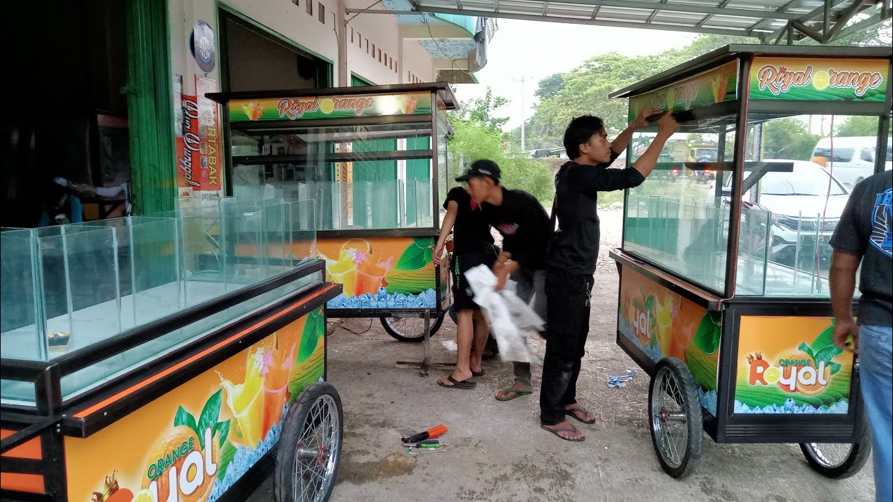 TEMPAT PEMBUATAN GEROBAK CUSTOM GEROBAK ES JERUK - YouTube