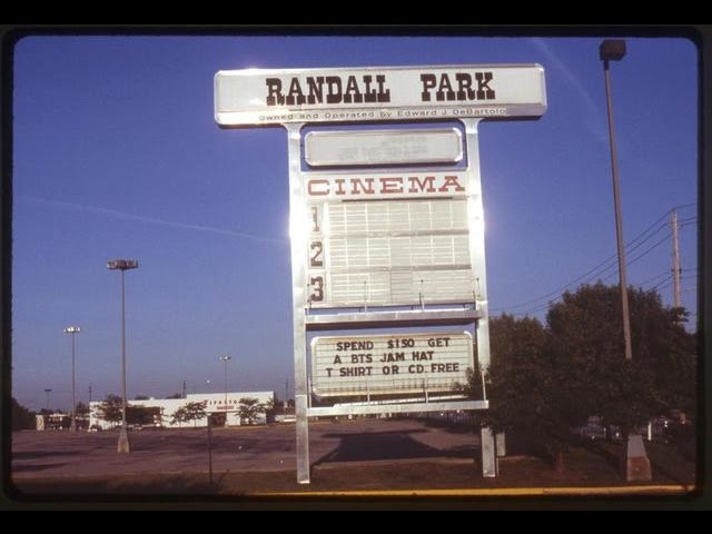 Randall Park Mall 2001
