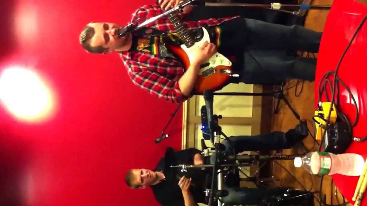 Crazy Fools - Sublime Tribute Band - Slow Ride - YouTube