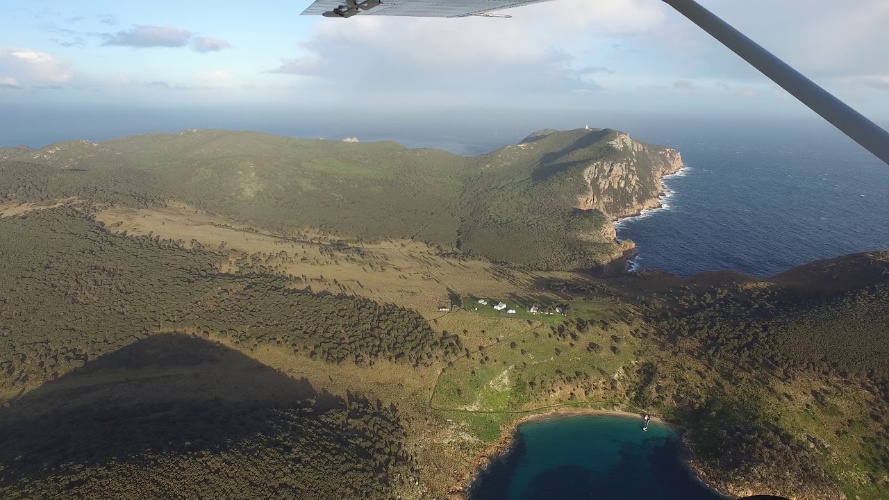 Deal Island Lighthouse flyby - YouTube