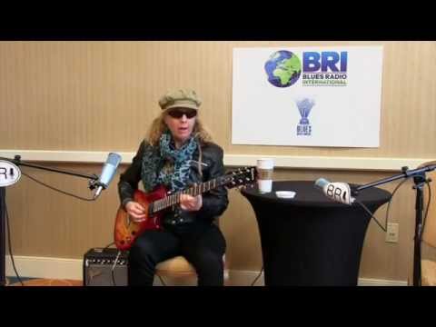 "Blues Off The Top" Debbie Davies at the 2014 Blues Music Awards Live ...