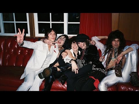 Palaye Royale - Line It Up. ft LP (Sub Español) - YouTube