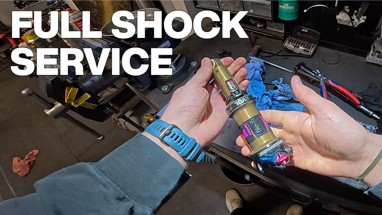 SHOCK SERVICE | POV – Bike Mechanic at Bobos Bikeshop - YouTube
