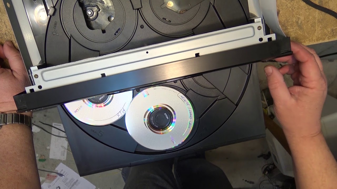 Sony cdp ce235 jammed mechanism - YouTube