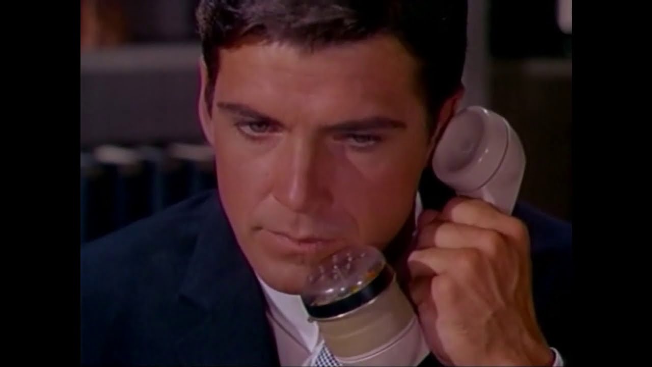 The Green Hornet's phone voice changer/scrambler device - YouTube