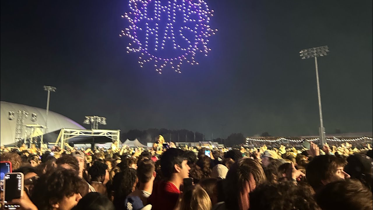 Future Summer Smash 2023 Live Intro (712PM) - YouTube