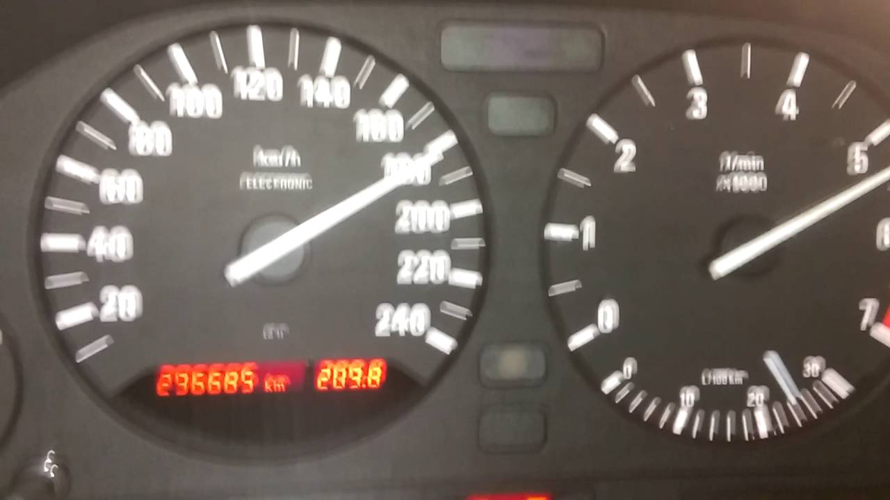 E34 530(m50b30) acceleration - YouTube
