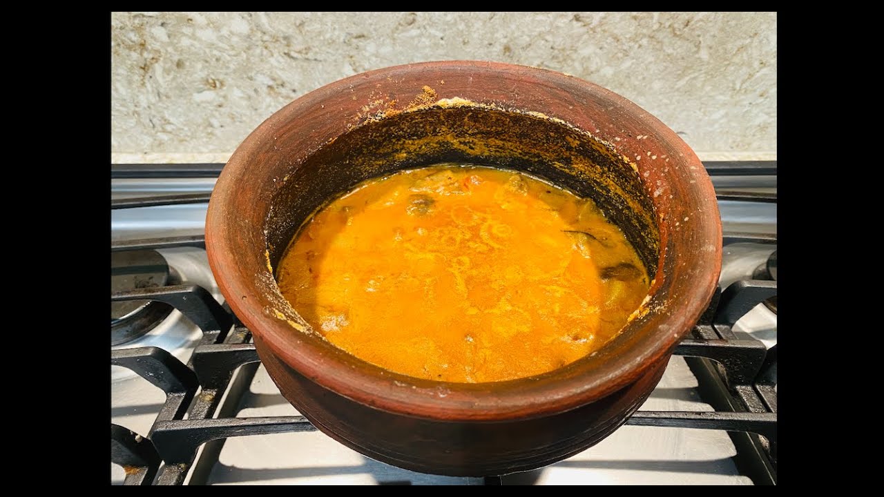Kootu kulambu | kara kulambu recipe in Tamil | கூட்டு குழம்பு village ...