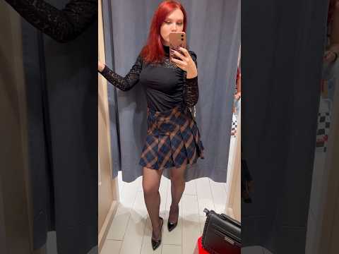 Skirt on 🖤 #tights #fashion #heels #ootd #legs #nylon #fashionstyle