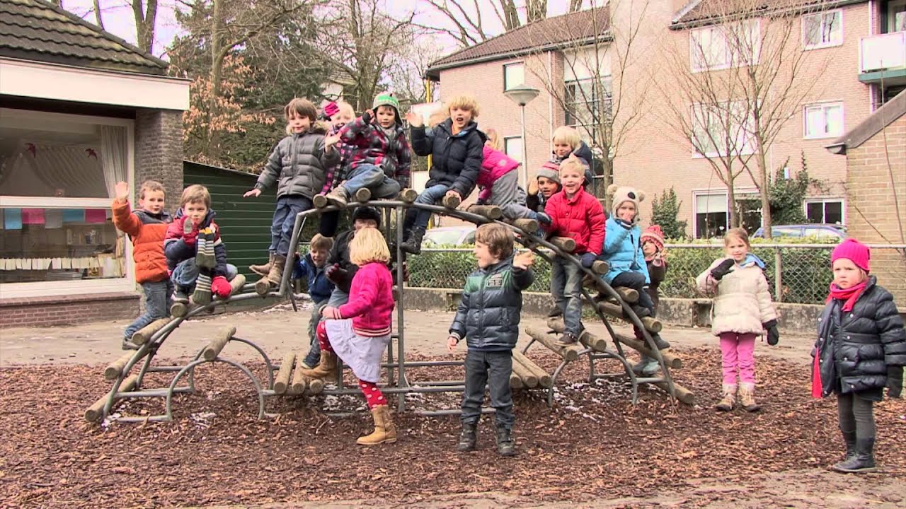 Een dag op basisschool Coolsma - YouTube