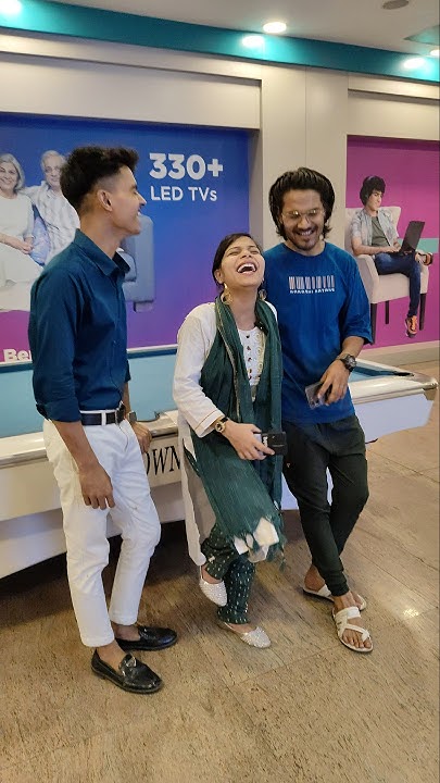 shut fel 😠 #shorts #moglimasala - YouTube