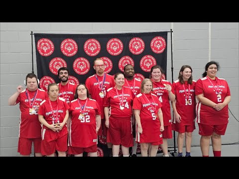 THE ULTIMATE BASKETBALL SHOWDOWN GAME 2 - YouTube