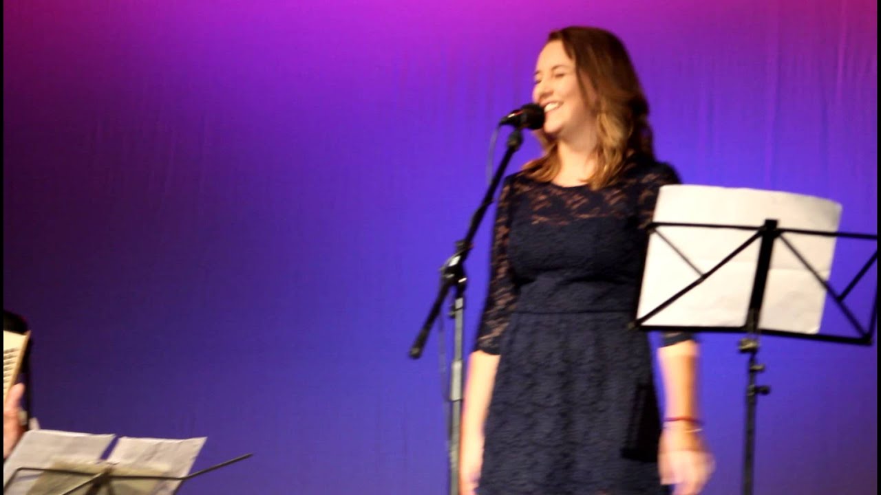Lily Streames - Hard Hearted Hannah - YouTube