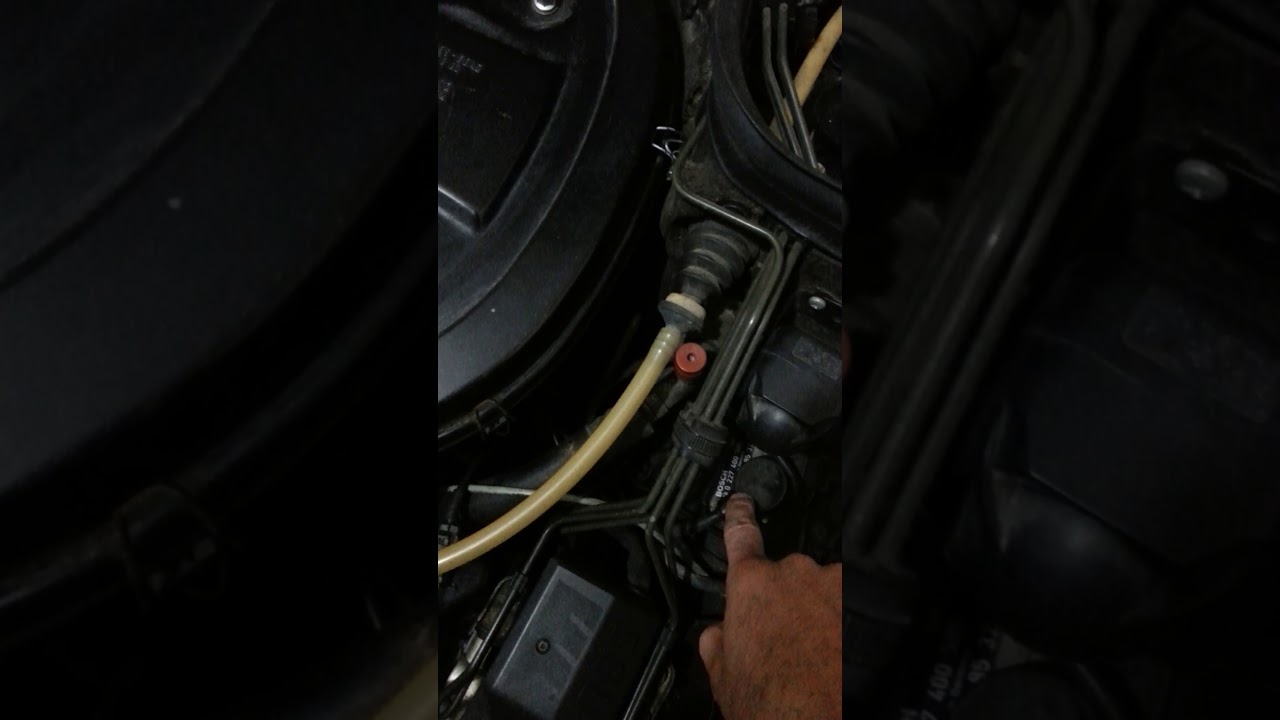 Mercedes M102 - M103 - M104 motor karışım ayarı - YouTube