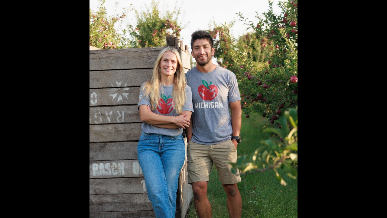 Meet the Vargas Family at Joe Rasch Orchards - YouTube