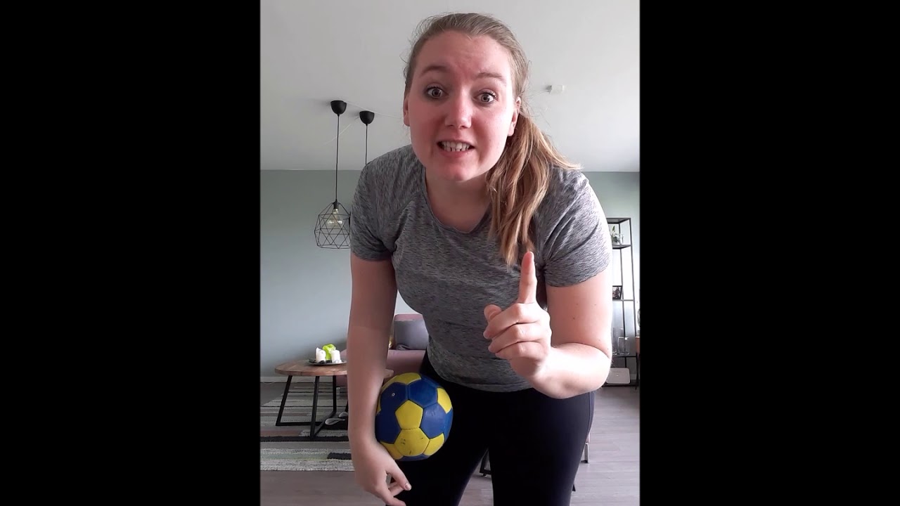 OEFENING 1: met de bal gooien! - YouTube