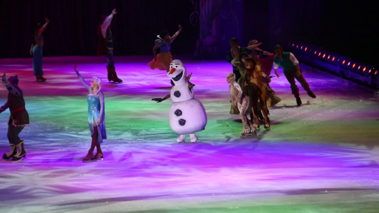 Disney Elsa, Anna Show at Hong Kong - YouTube