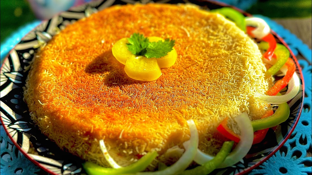 Chicken Kunafa Pizza: A Deliciously Unique Bite - YouTube