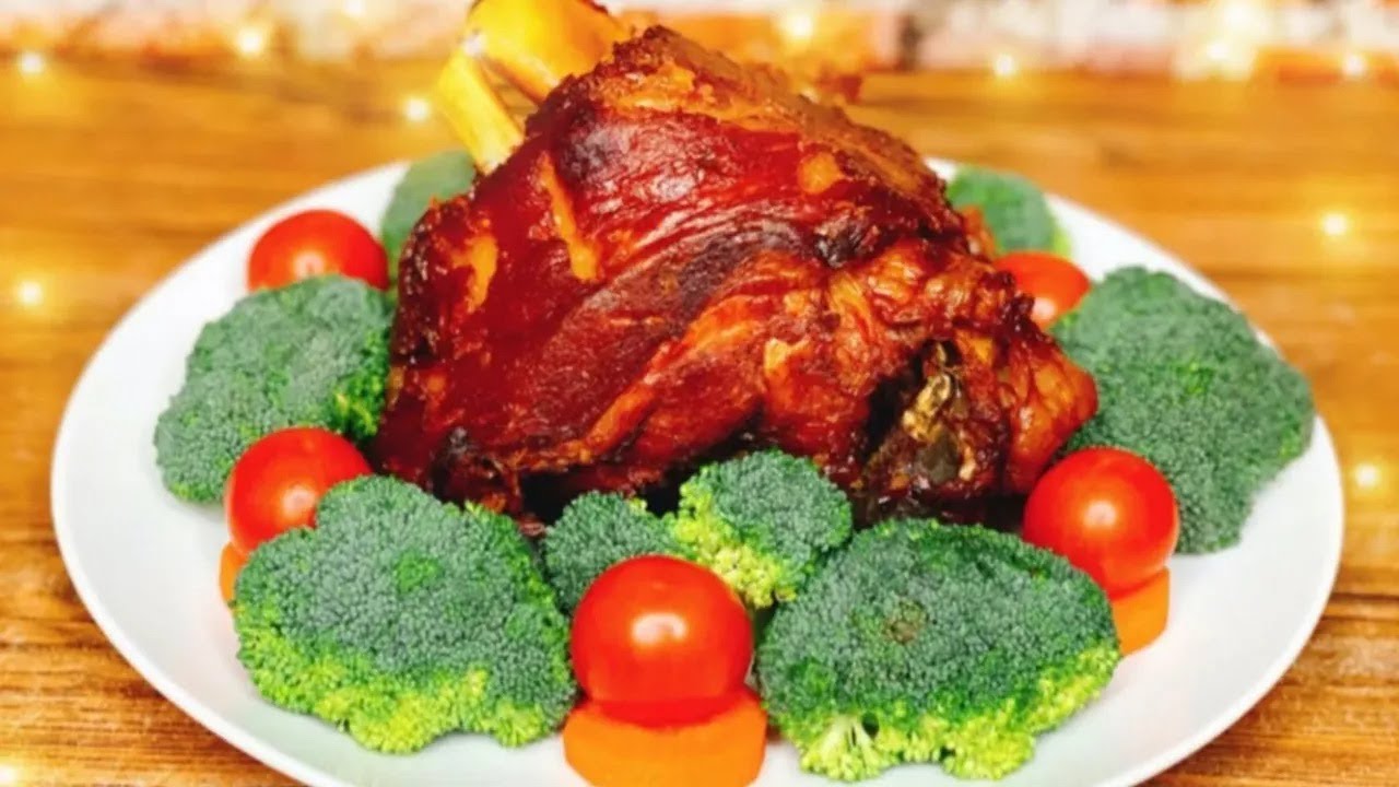 CODILLO DE CERDO AL HORNO CRUJIENTE | @UnaChefenlaCocina - YouTube