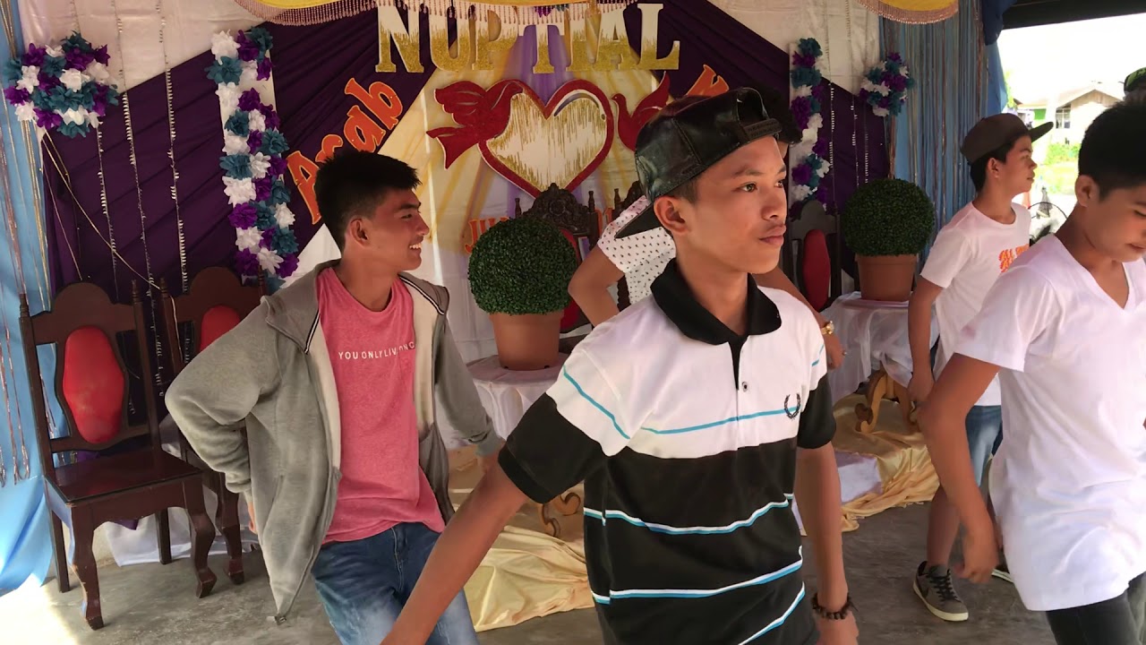 Maulana families Dura Dance - YouTube