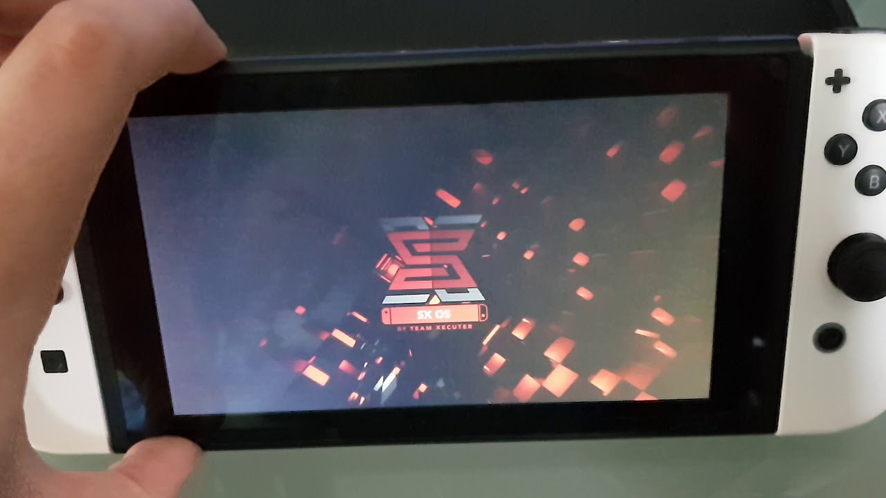 Switch with Trinket M0 ("coldboot") - YouTube