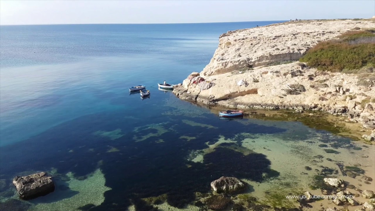 Visite des rochers de Monastir - YouTube