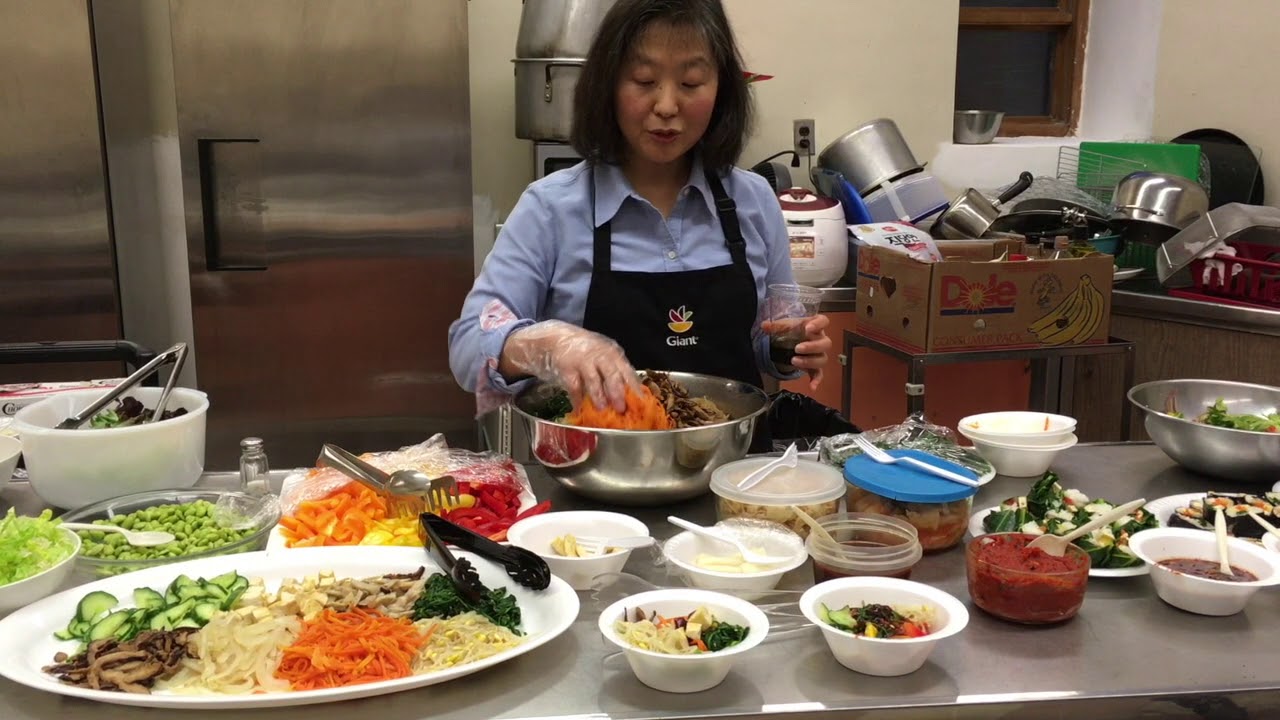 Korean Noodles Cooking Class - YouTube