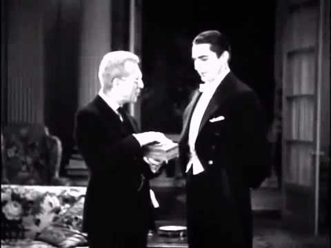Dracula (1931) — "Mirror Scene...." - YouTube
