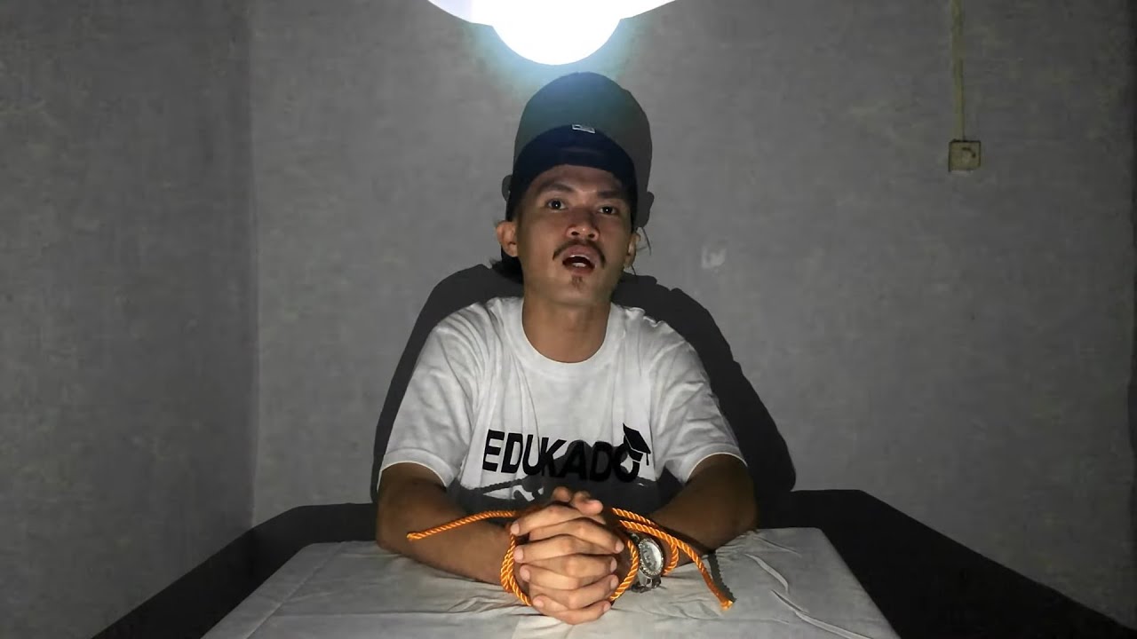 MULAT - TRIPZYMIKE & KHALIFF (OFFICIAL MUSIC VIDEO) - YouTube