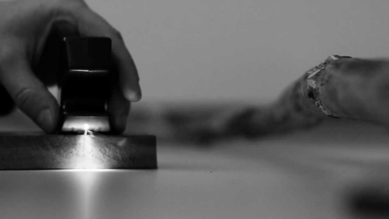 ebow driven resonant wire instrument - YouTube