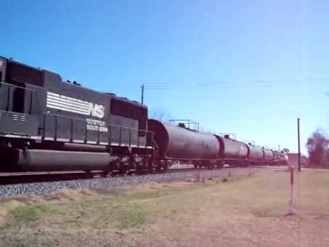 1751)-Norfolk-Southern-152 - YouTube
