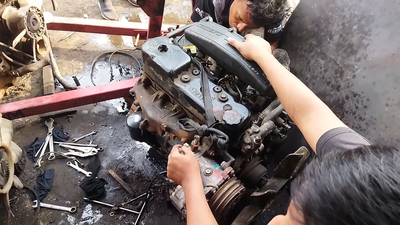 Mesin Isuzu panter 4JB Non Turbo 2.5 Standart - YouTube