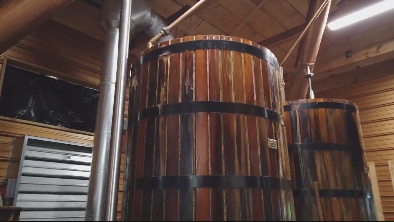 Behind the scenes at Missouri Ridge Distillery & Brewery - YouTube