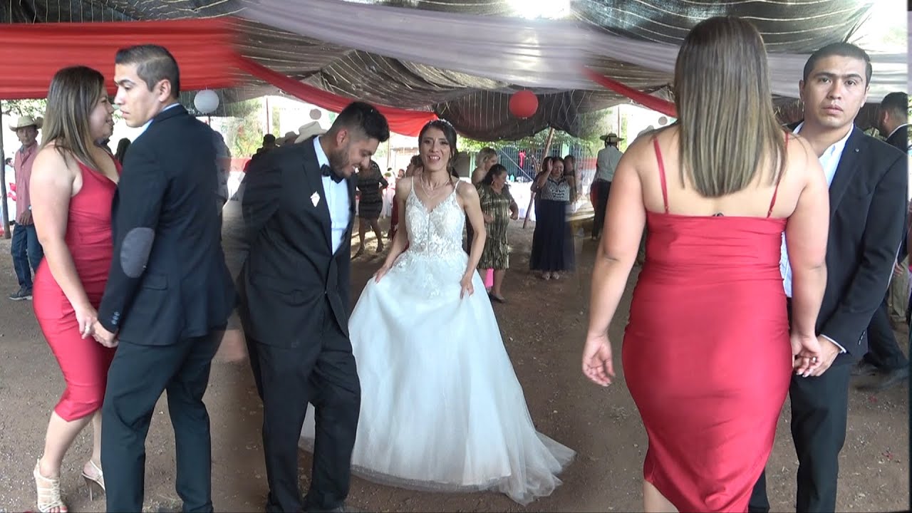 HERMOSA BODA DE JAIME Y ADRIANA EN OTLATEPEC GRO. VIDEO # 1 DEL BAILAZO ...