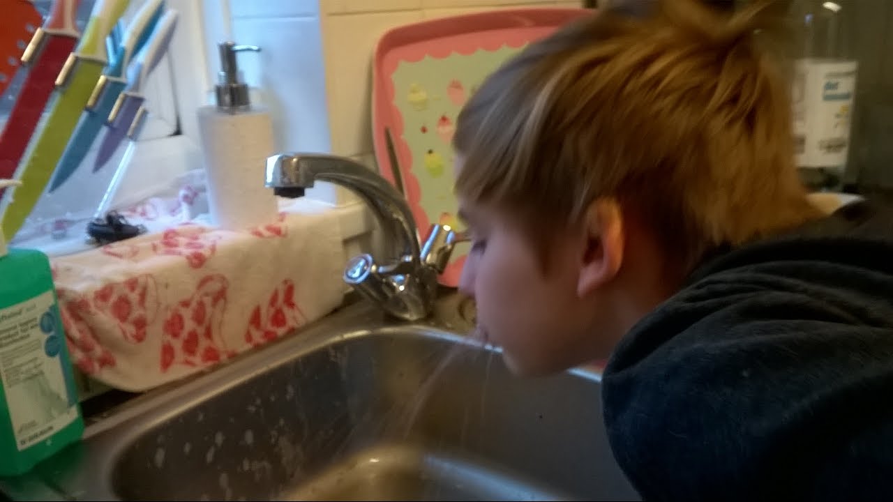 THE MILKSHAKE CHALLENGE (I THROW UP!!!) - YouTube