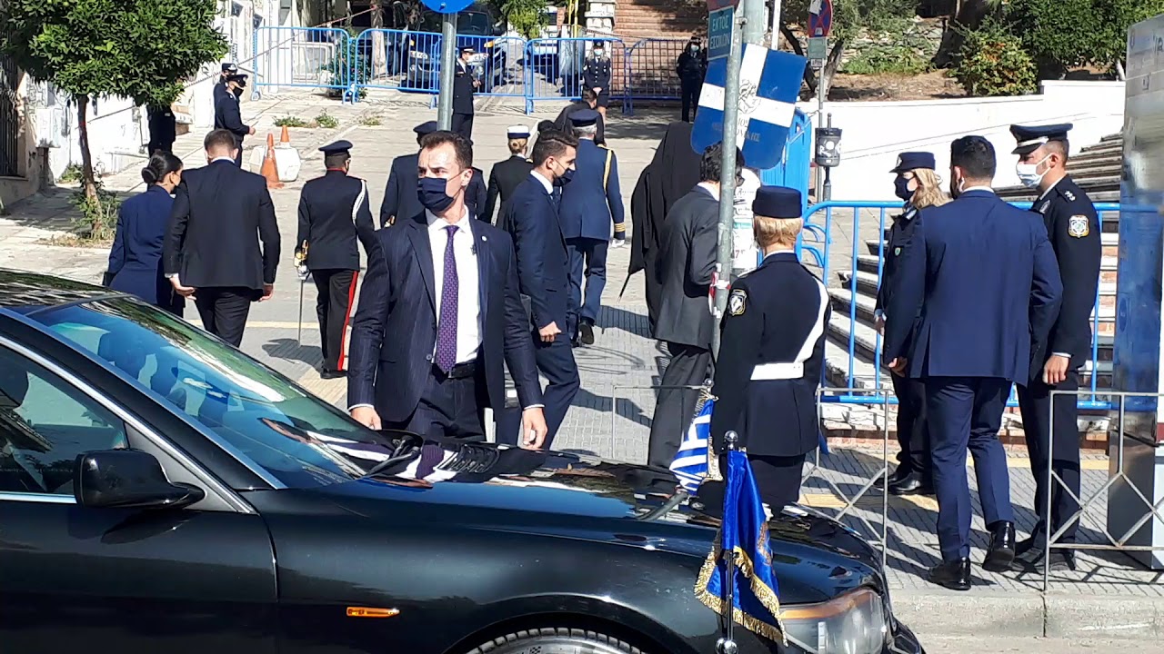 Thestival.gr Άφιξη Πρόεδρος της Δημοκρατίας Κατερίνας Σακελλαροπουλου ...