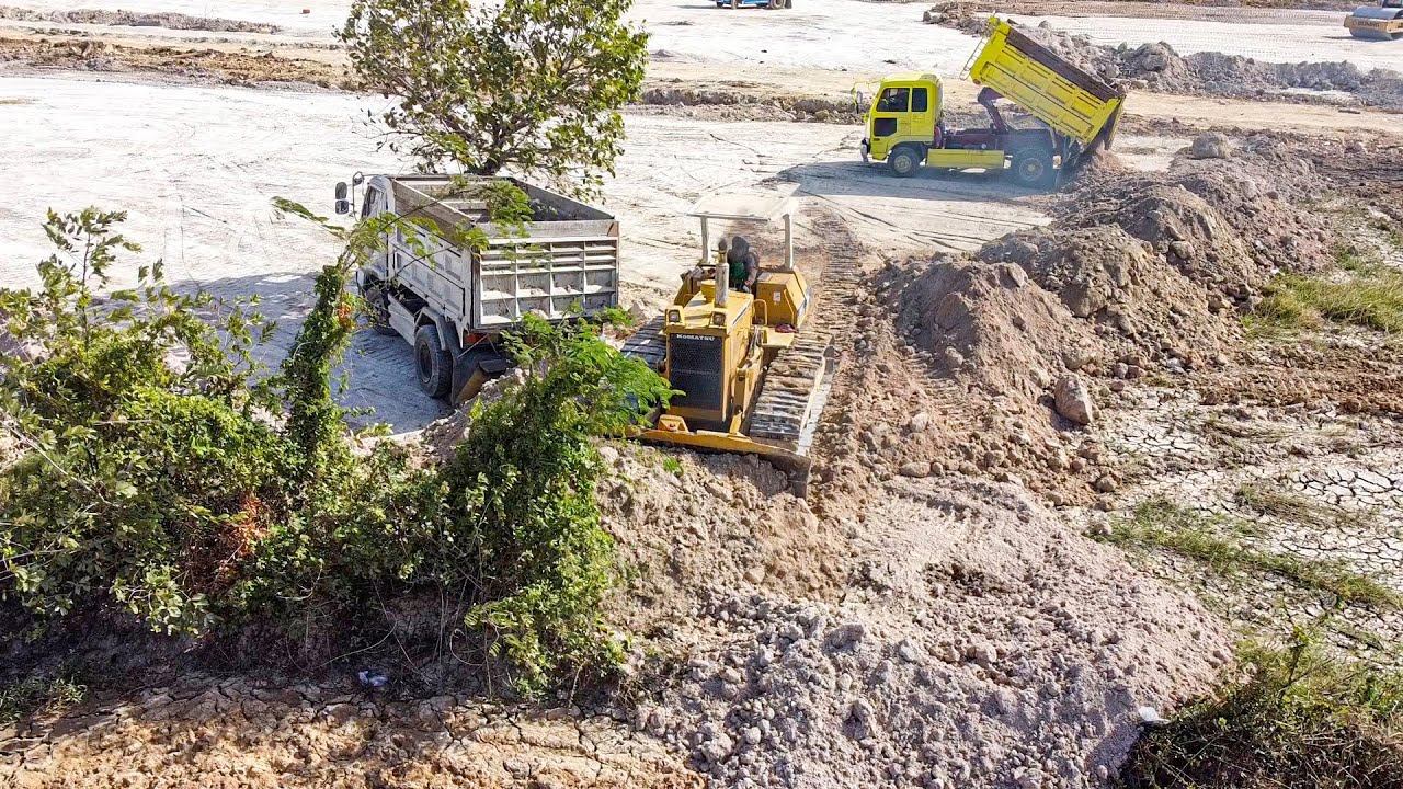 Incredible New Project Starting With Bulldozer Push Dirt Clearing ...