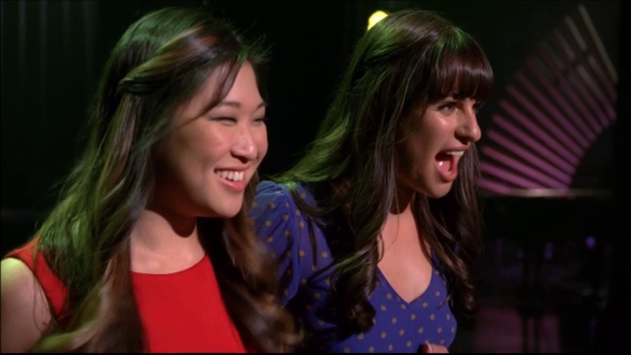 Glee - Flashdance (What a feeling) (Full performance) 3x20 - YouTube