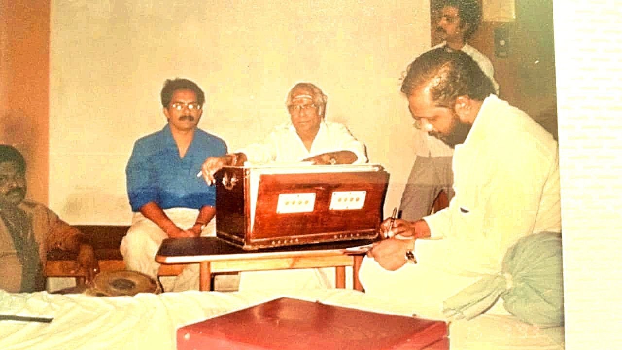 MELLISAI MANNAR'S SCORE FOR SOLIDAIRE TV - YouTube