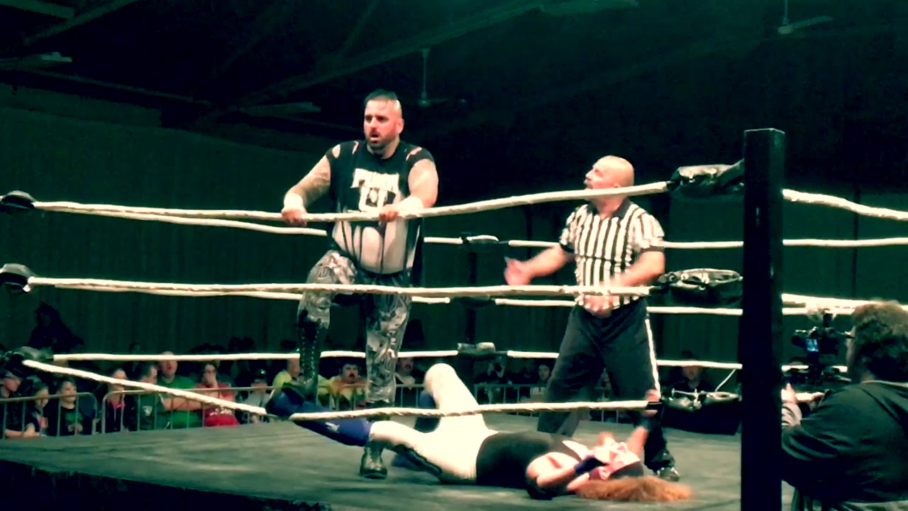 Brandon Lee’s pro wrestling debut - YouTube