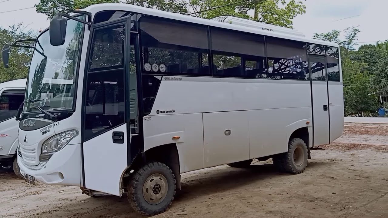 bus 4x4 dobel gardan siap offroad - YouTube