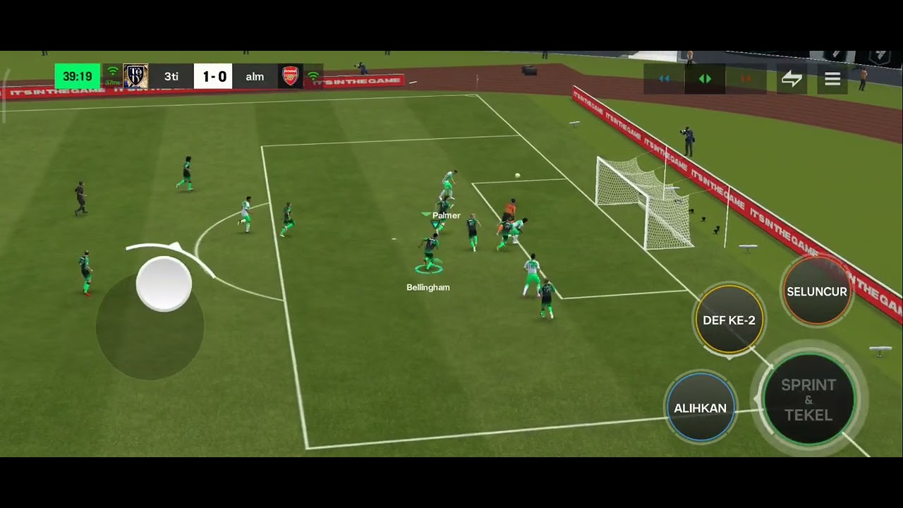 EA SPORTS FC 25 MOBILE | UTOTY GAMEPLAY WITH R9 - YouTube